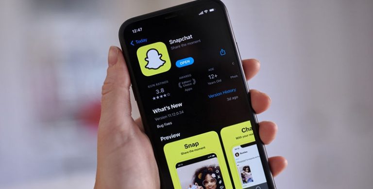 13 Most Dangerous Social Media Apps (2022 Updated) | MobileSpy